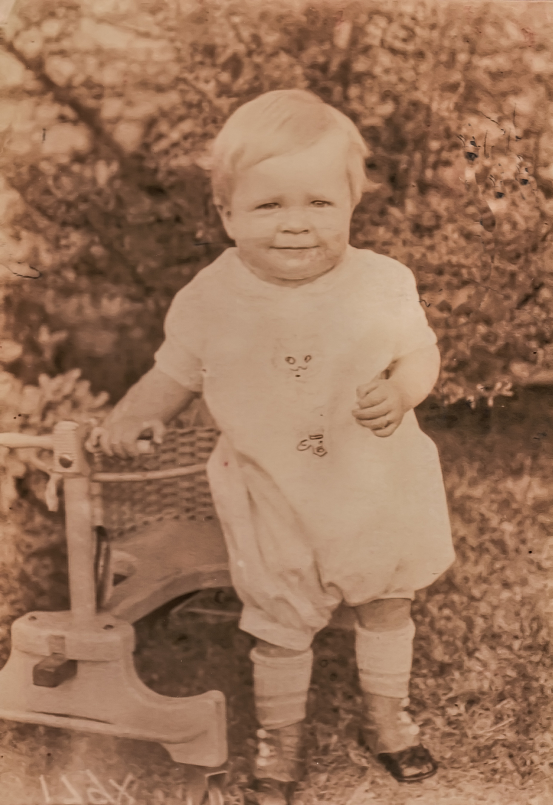 Writing My Roots | Dawn Parrett Thurston's Family Stories